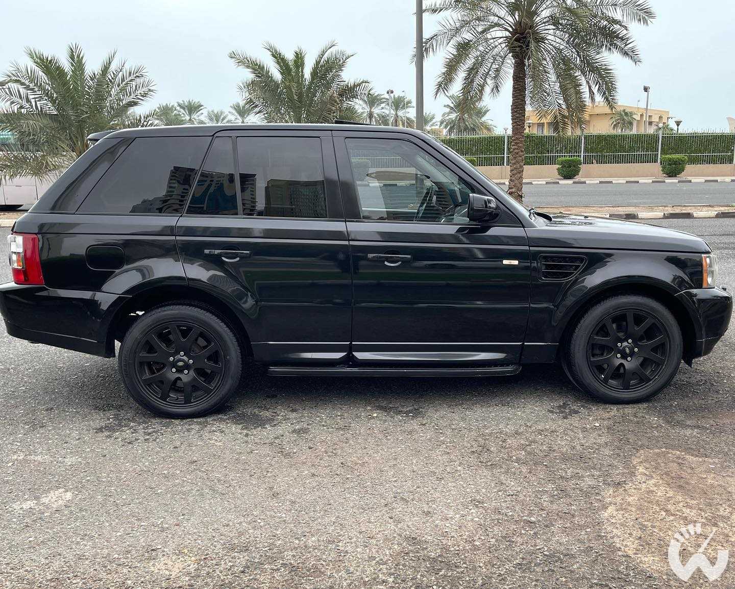 Weelz Kuwait | Latest Used Cars Kuwait | Land Rover