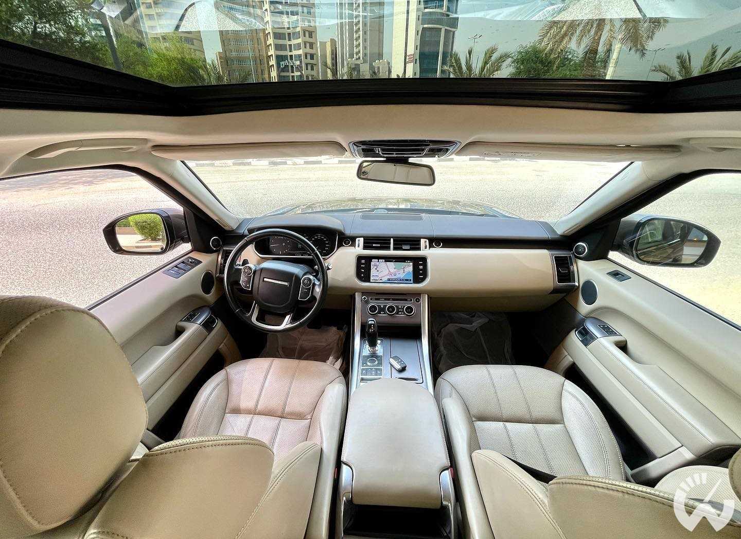 Weelz Kuwait | Latest Used Cars Kuwait | Land Rover